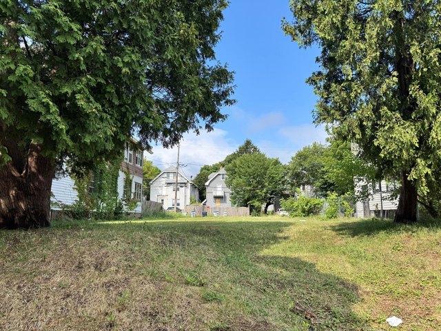 2539 N 50th St, Milwaukee, WI 53210
