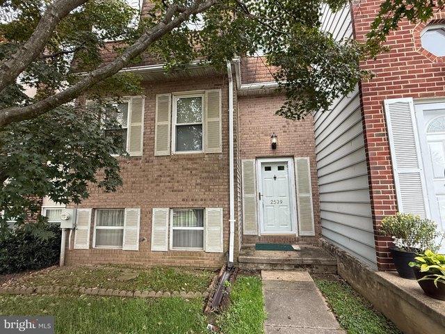 2539 Vineyard Ln, Crofton, MD 21114