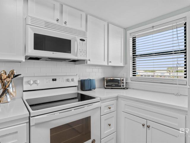 25300 Perdido Beach Boulevard 402