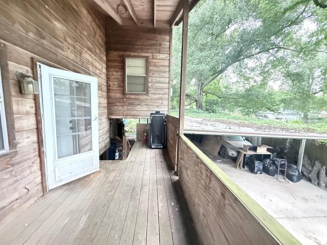 25308 Canary Lane