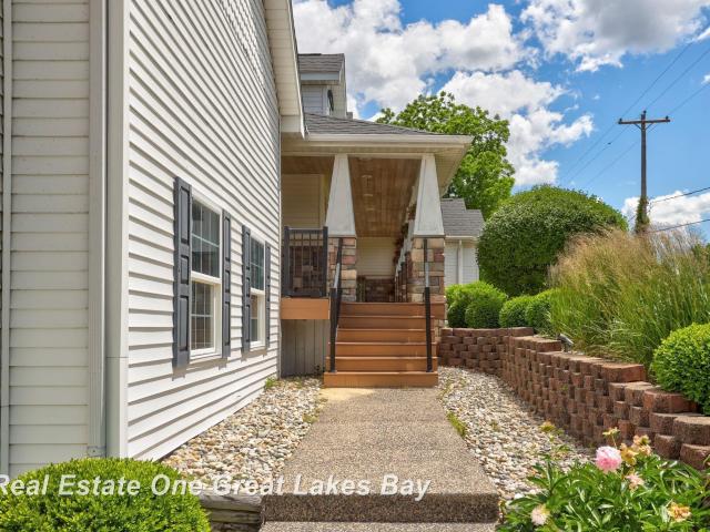2530 N River Road