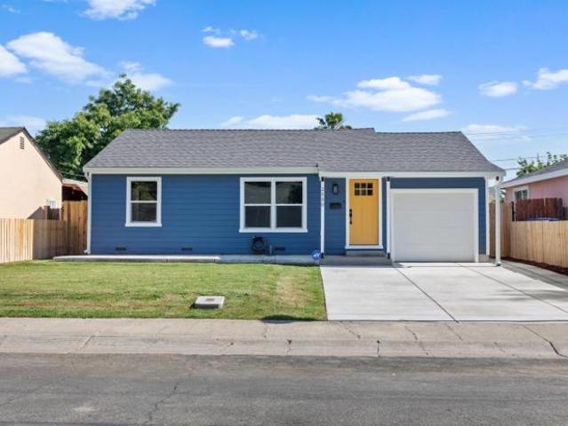 2530 Atlas Ave, Sacramento, CA 95820