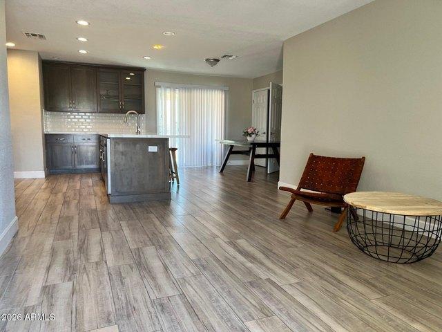 2530 E Randall Dr, Tempe, AZ 85288