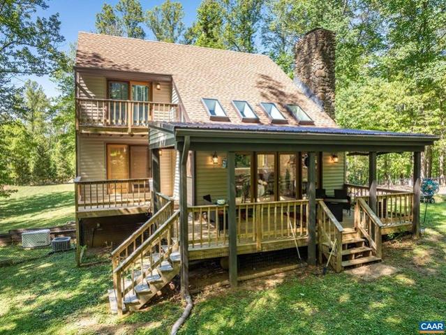 2530 Gillums Ridge Ln, Charlottesville, VA 22903