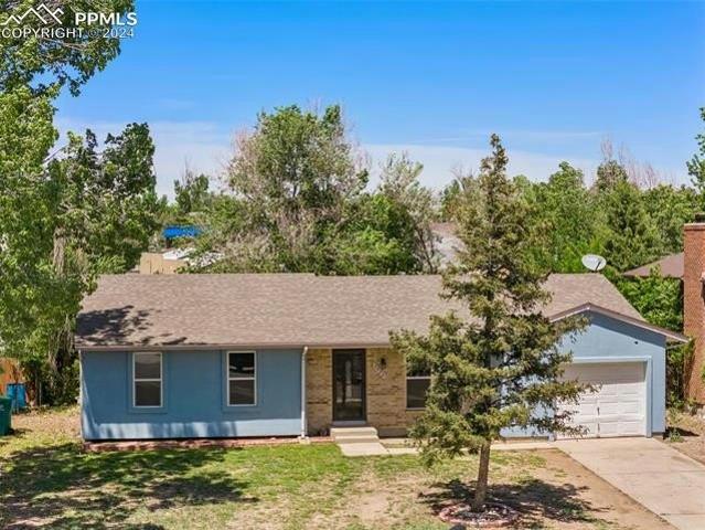2530 Prescott Cir, Colorado Springs, CO 80916