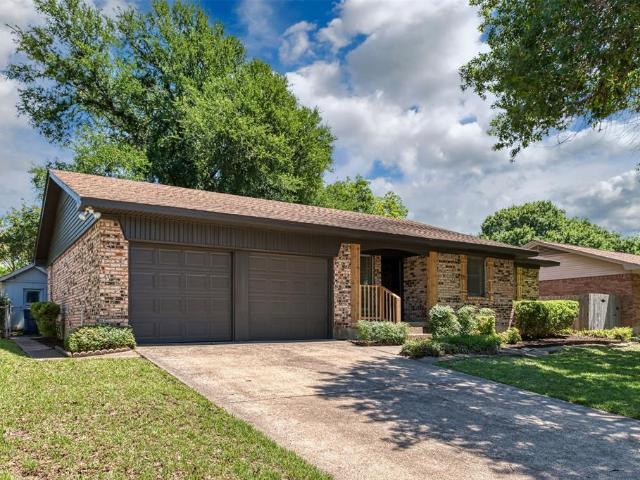 2530 Robin Lane