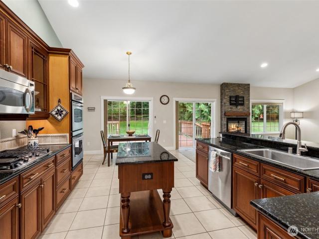2530 th Lane SE