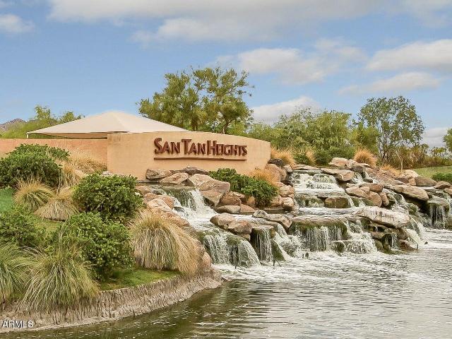 2530 W Allens Peak Dr, San Tan Valley, AZ 85144 | MLS #7012