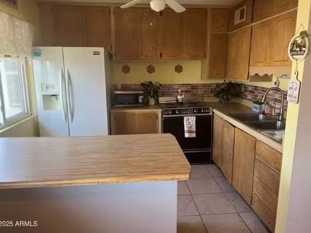 2530 W Berridge Ln #E201, Phoenix, AZ 85017 MLS 6832271