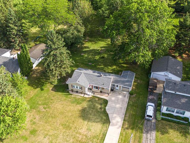 2530 White Oaks Drive