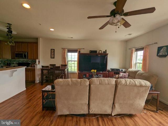 25317 Patriot Terrace