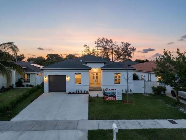 2531 NW 14th Ct, Fort Lauderdale, FL 33311