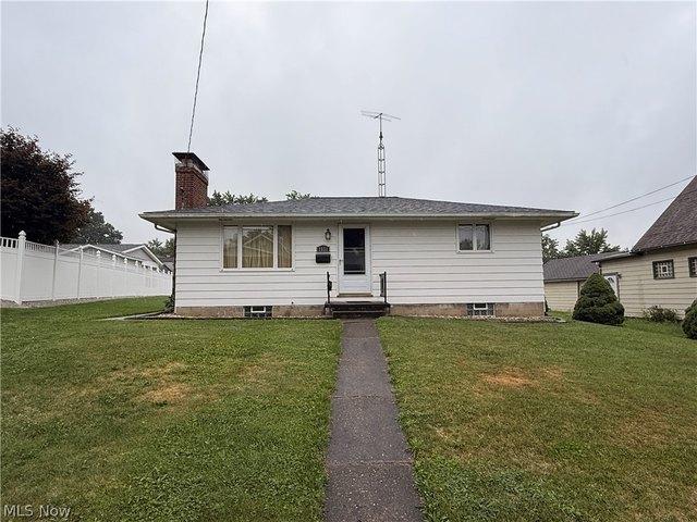2531 Connecticut Ave SE, Massillon, OH 44646