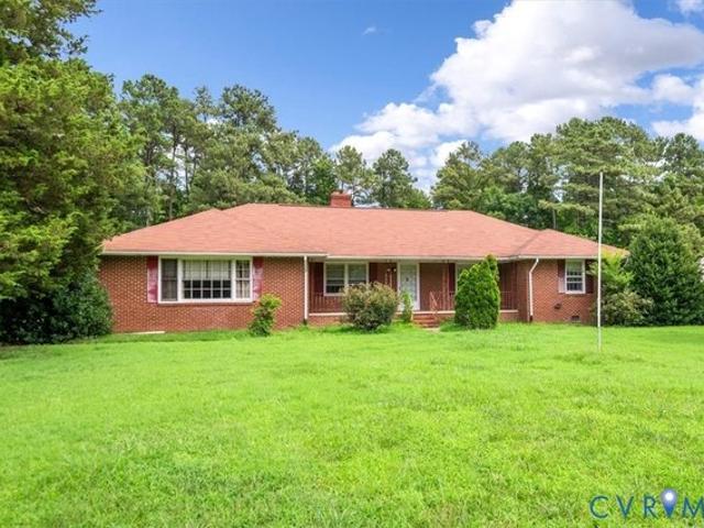 2531 County Dr, Petersburg, VA 23803