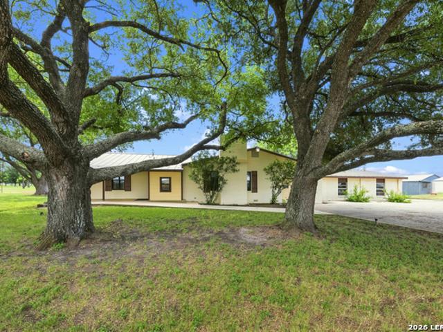 2531 Lower Seguin Rd