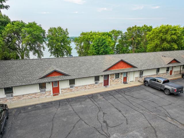 2531 S Le Homme Dieu Drive NE # 102