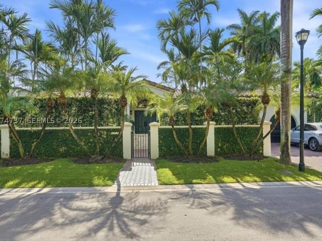 2532 NW Lake Ave, Miami Beach, FL 33140
