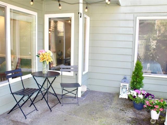 2532 S 317th St Apt 107, Federal Way, WA 98003