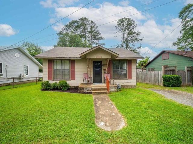 2532 Williams St, Camden, AR 71701