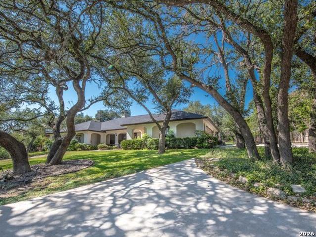 25333 Nighthawk Ln