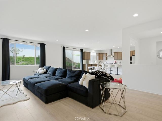 25337 Circle Stone