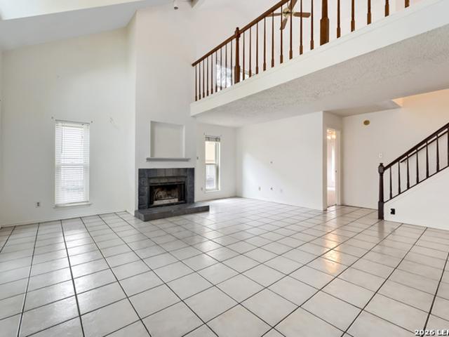 2533 Montebello