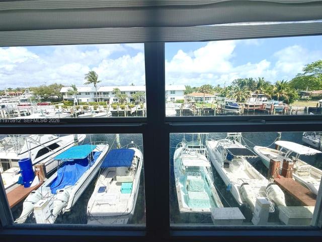 2533 NE 15th St, Pompano Beach, FL 33062 | MLS #A11975 | Compass