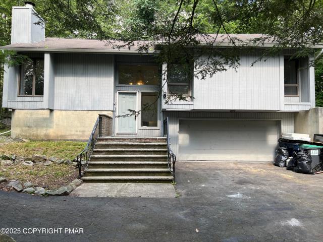 2533 Country Club Drive