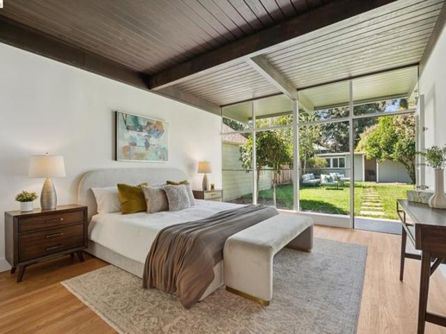 2533 Harrington Ave, Oakland, CA 94601
