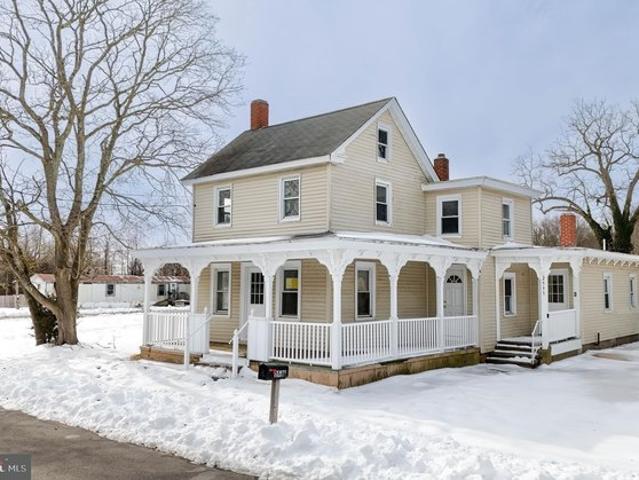 2533 High St, Port Norris, NJ 08349
