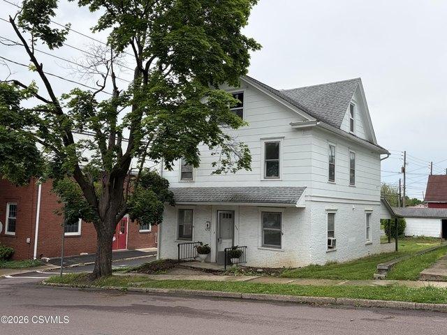 253 3rd St, Northumberland, PA 17857