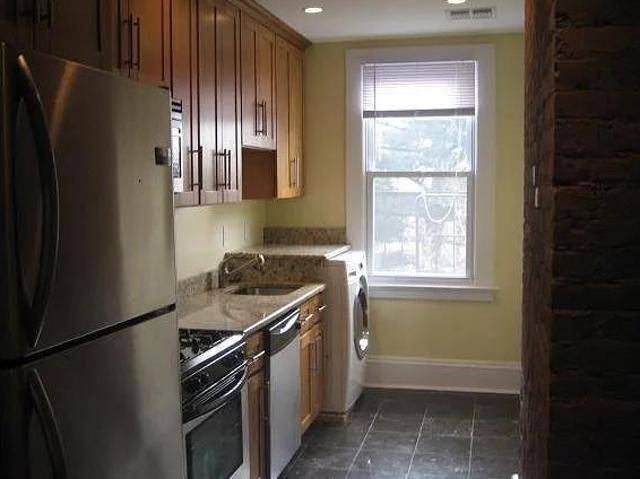 253 5th St, Unit 4, Jersey City, NJ 07302 | MLS #260006 | Compass