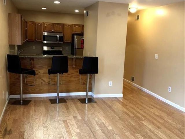 253 9th Street C
