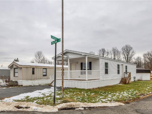 253 Colleen Ln