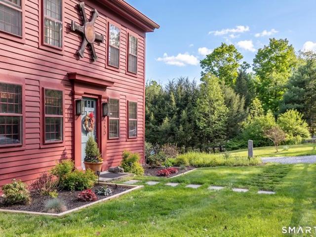 253 Bacon Pond Rd, Woodbury, CT 06798