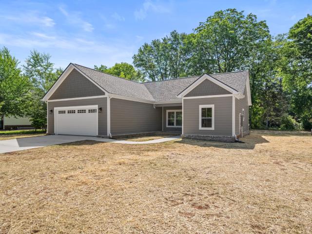 253 Brookfield Cir