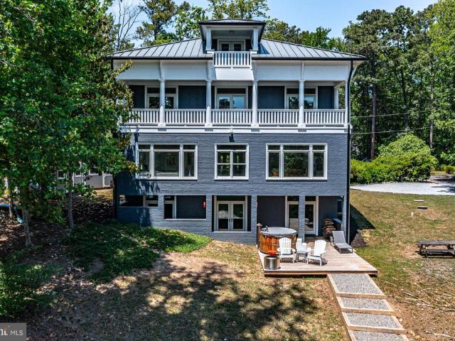 253 Golf Course Drive