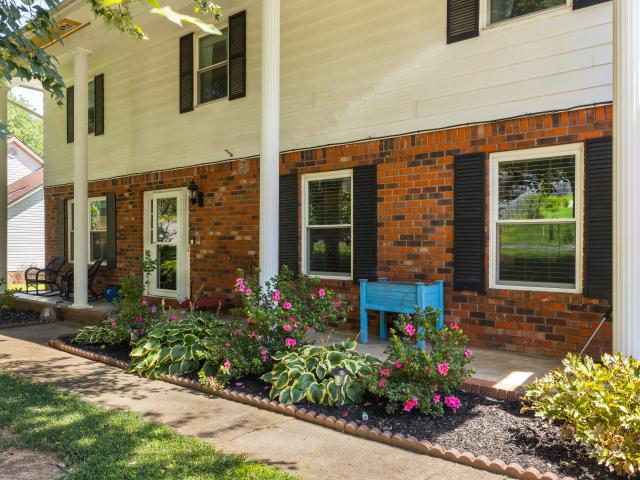 253 Dailey Hill Circle