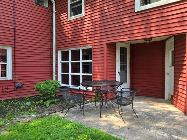 253 Dark Hollow Road E # APT. 1