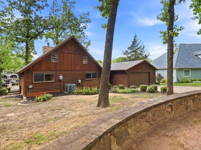 253 E Eldorado Dr, Scroggins, TX 75480