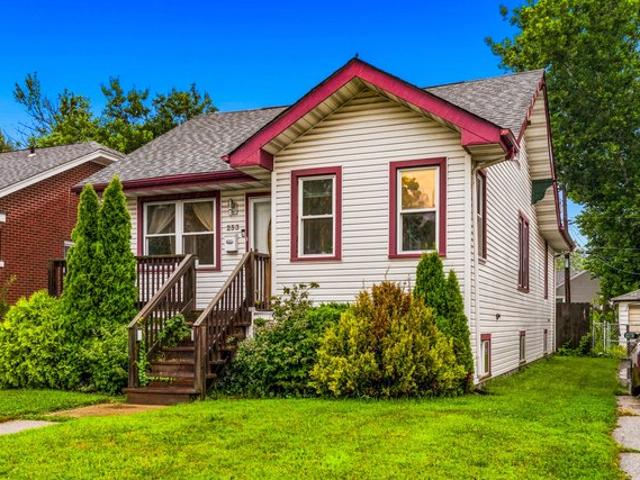 253 E Oakwood St, Hammond, IN 46324