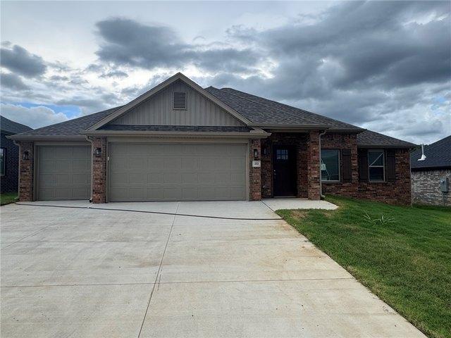 253 Eagle Mountain St, Prairie Grove, AR 72753