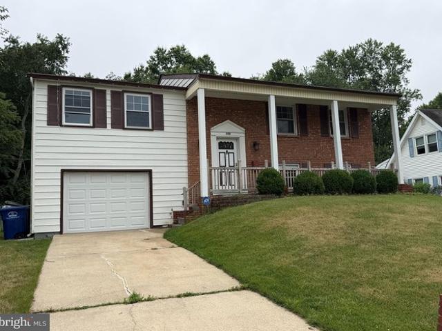 253 Evergreen Dr, Willingboro, NJ 08046