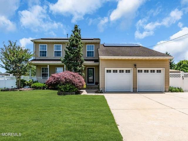 253 Lake Shore Dr, Brick, NJ 08723