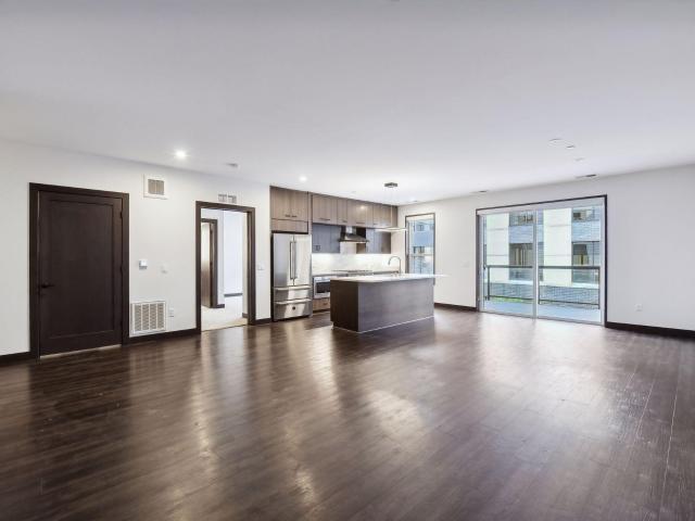253 Lake Street E # 212