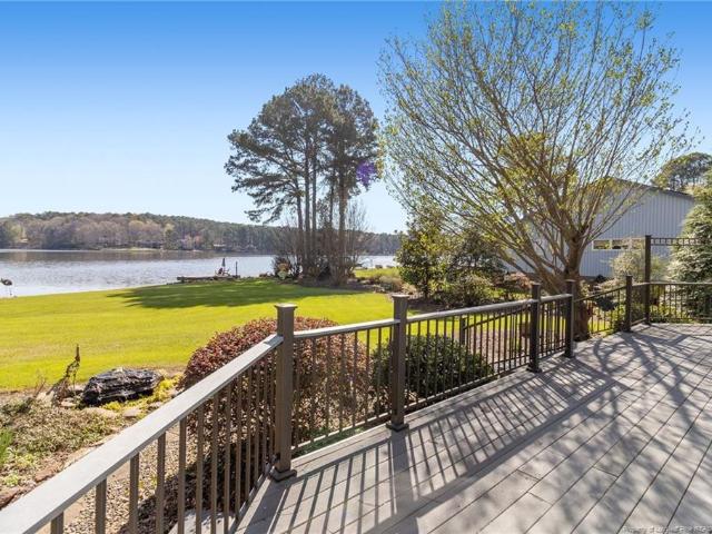 253 Lakeview Drive