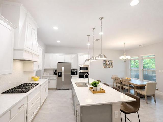 253 Landon Trail