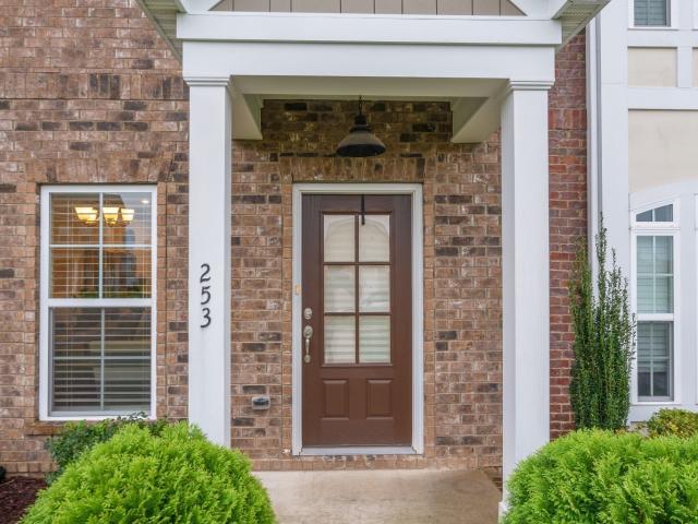 253 Mary Ann Cir