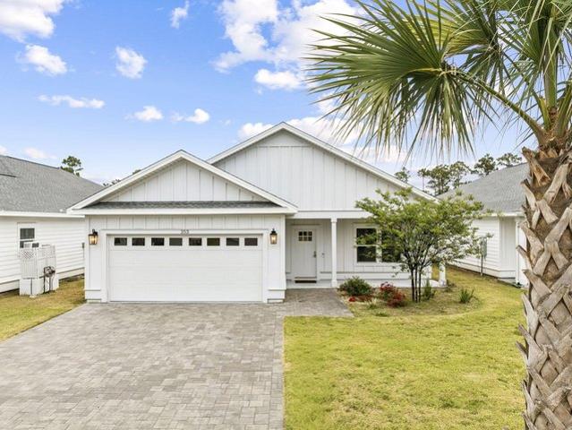 253 N Wells St, Panama City Beach, FL 32413