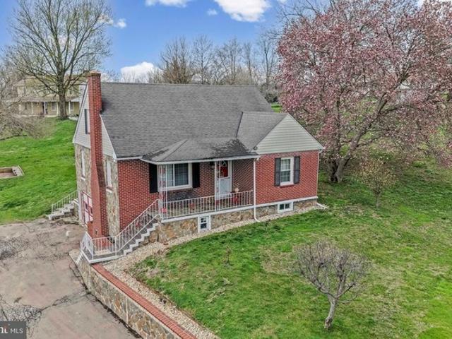 253 N Guernsey Rd, West Grove, PA 19390